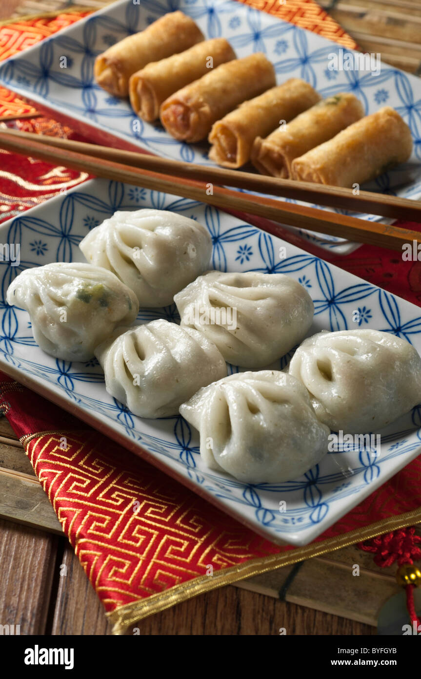 Chinese Spring Rolls High Resolution Stock Photography and Images - Alamy