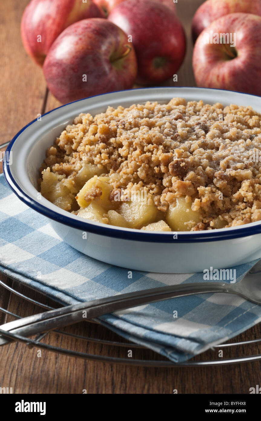 Apple crumble dessert Stock Photo - Alamy