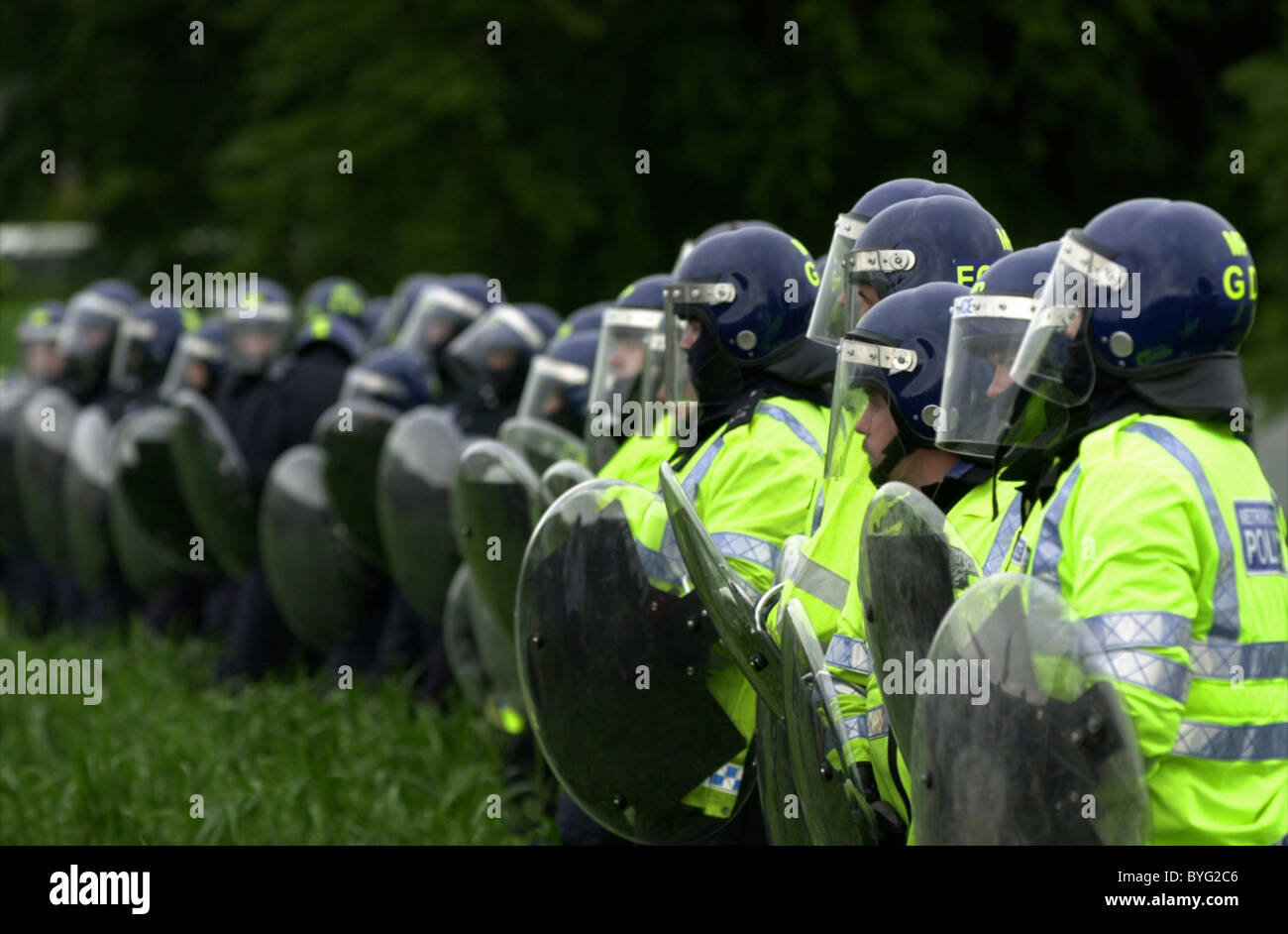 Riot Police at the G8 Summit Demonstration at Auchterarder Stock Photo ...