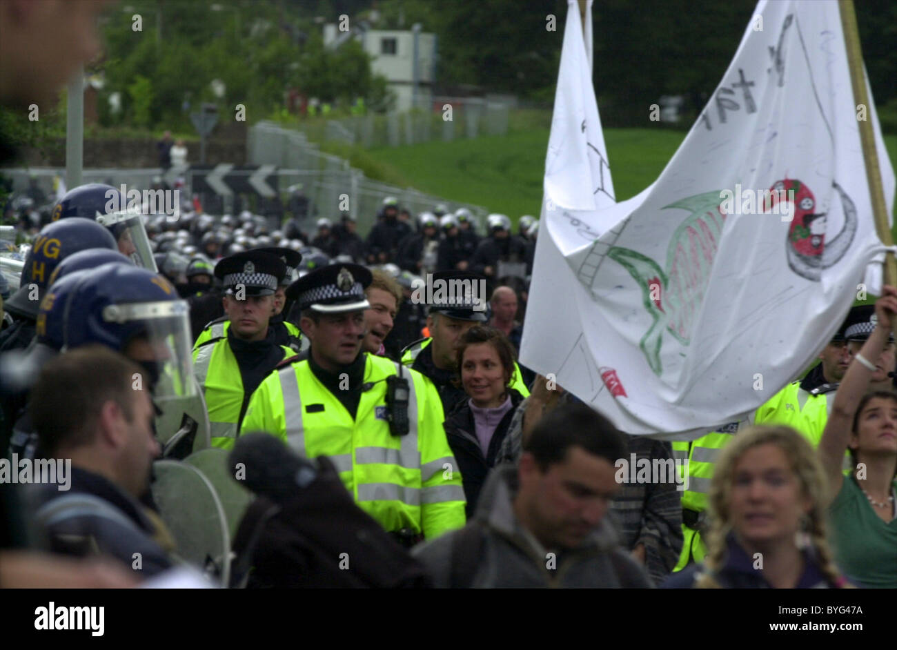 G8 summit protest edinburgh hi-res stock photography and images - Alamy