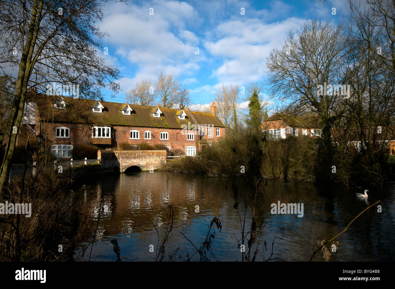 Denford Millhouse Hungerford Berkshire England UK Mill House River ...