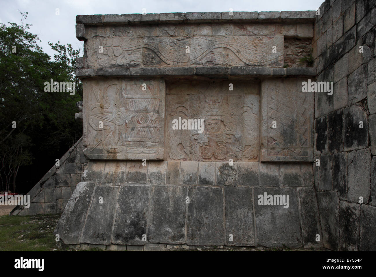 VENUS PLATFORM, CHICHEN ITZA, MEXICO Stock Photo - Alamy