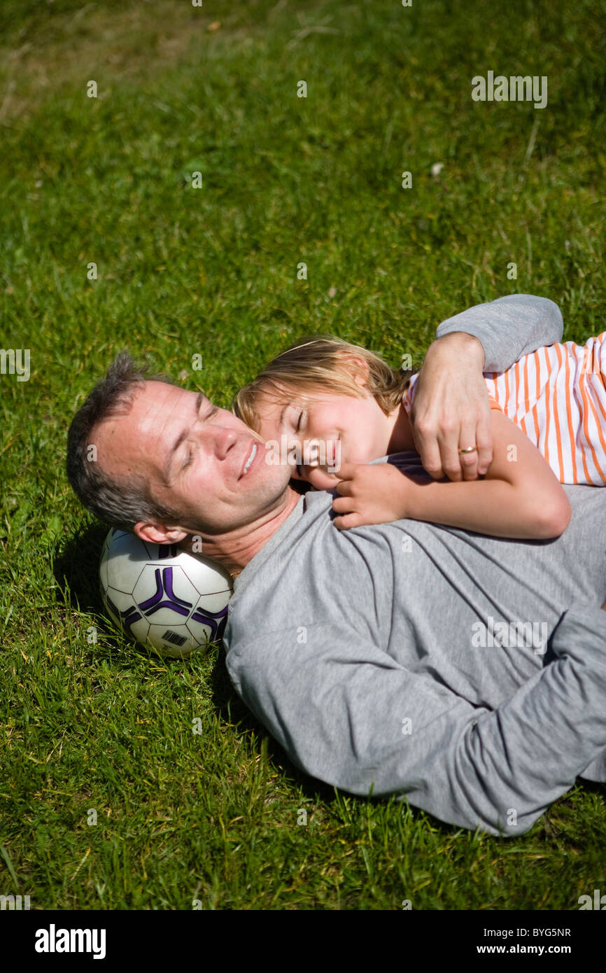 Sports kids father son hi-res stock photography and images - Alamy