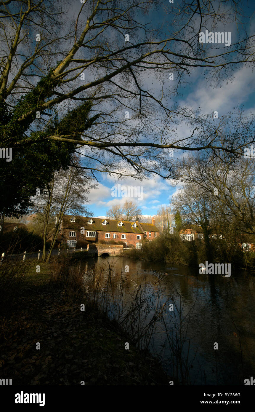 Denford Millhouse Hungerford Berkshire England UK Mill House River ...