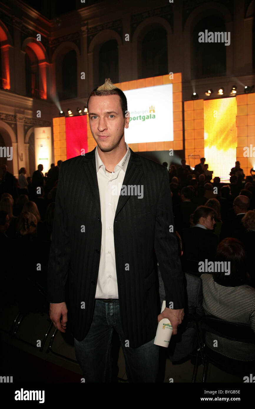 Pascal hens hi-res stock photography and images - Alamy