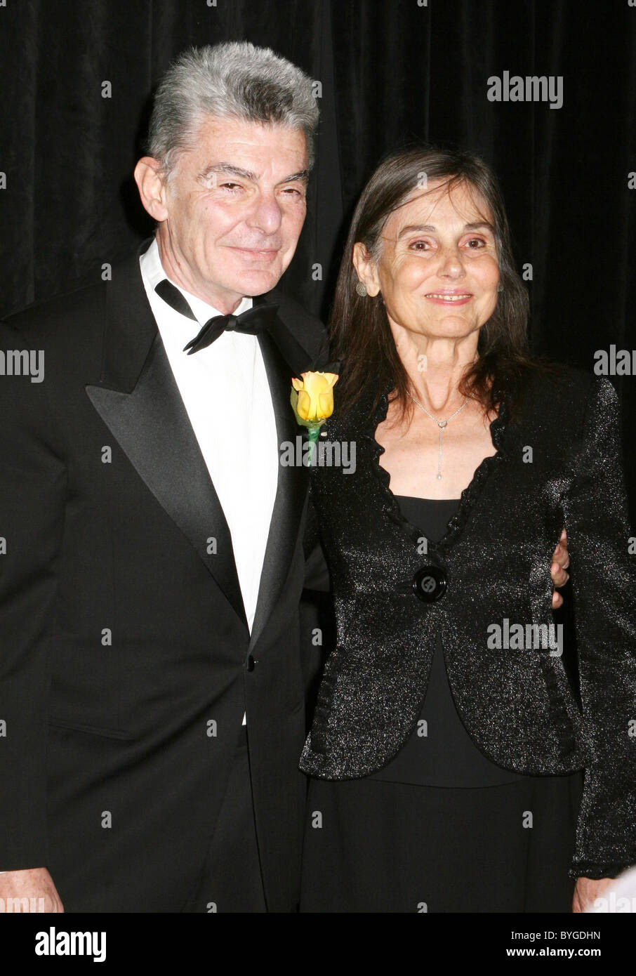 Paula prentiss and richard benjamin hi-res stock photography and images ...