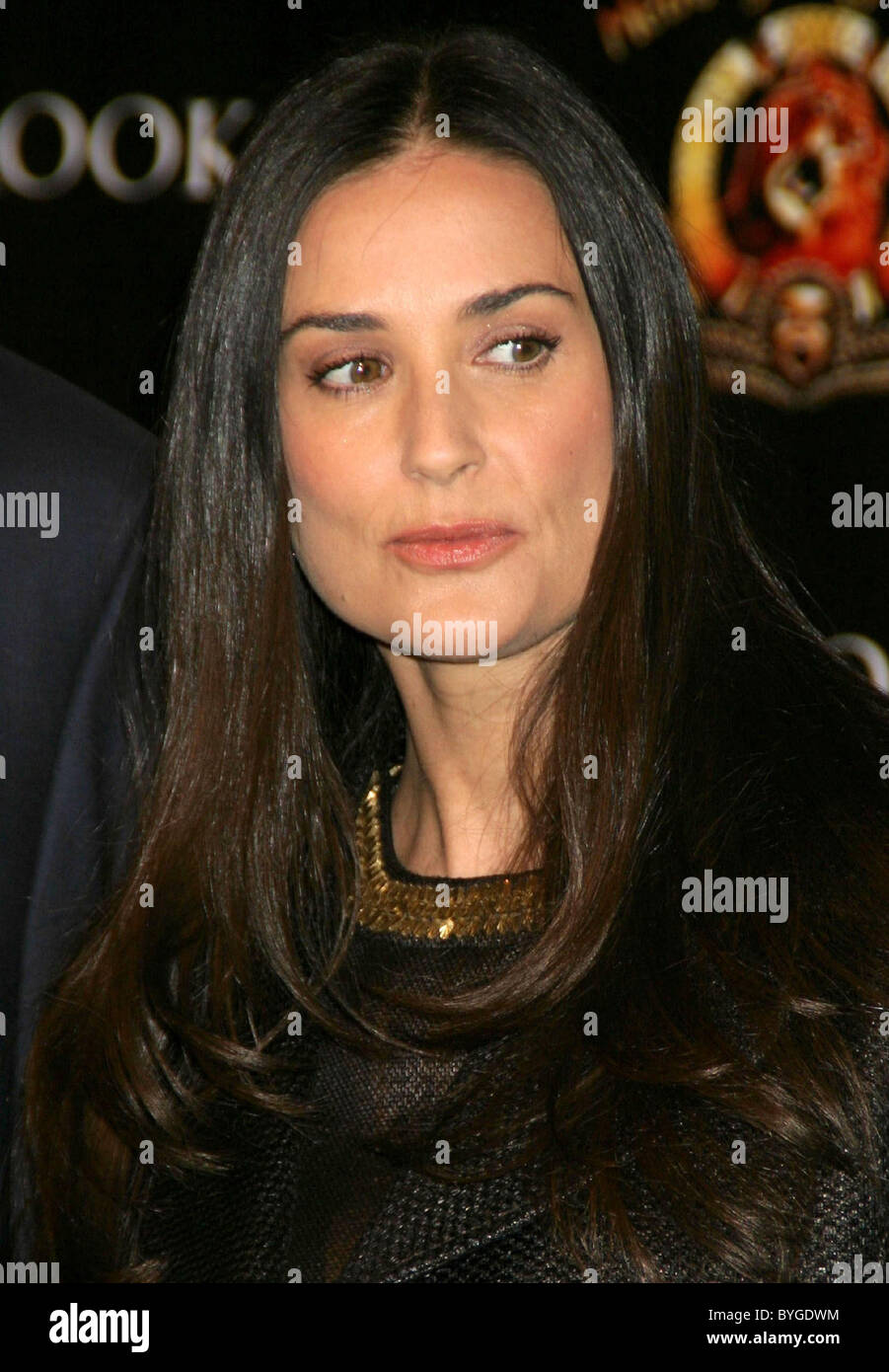 Demi Moore 2007 ShoWest - 'Mr Brooks' Photocall at the Paris Hotel ...