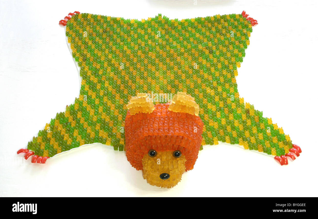 Gummi Bear Sculptures Among other things, artist Ya Ya Chou designs ...