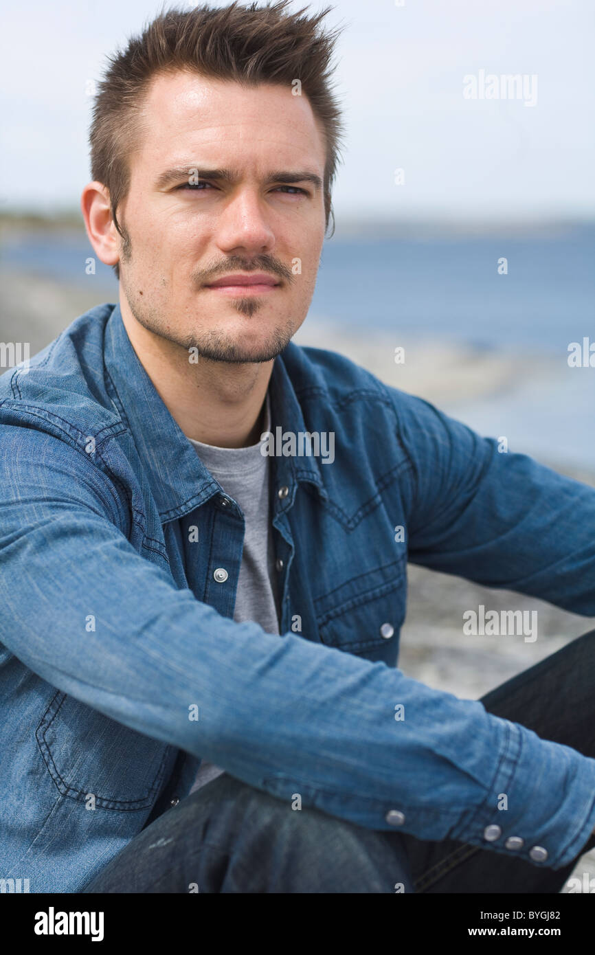 Portrait of mid adult man Stock Photo - Alamy