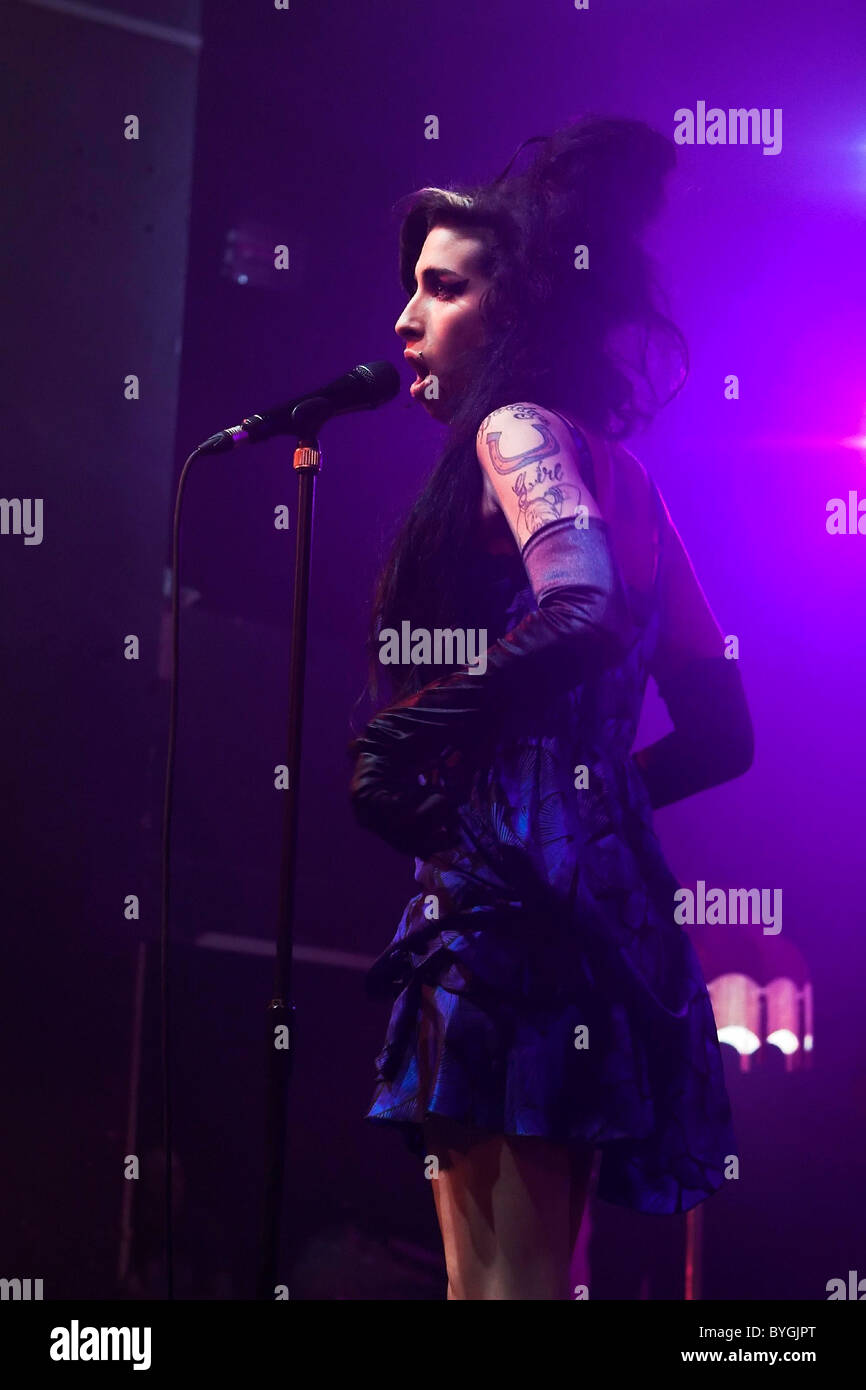 Birmingham carling academy hi-res stock photography and images - Alamy