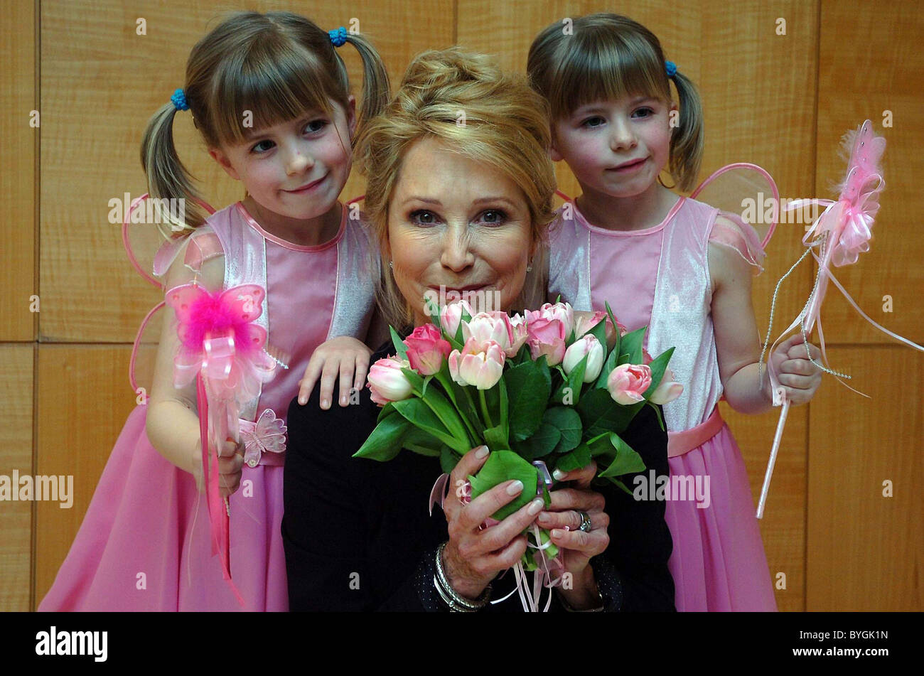Actress Felicity Kendal CBE with Isabelle O'Connor and Victoria O ...