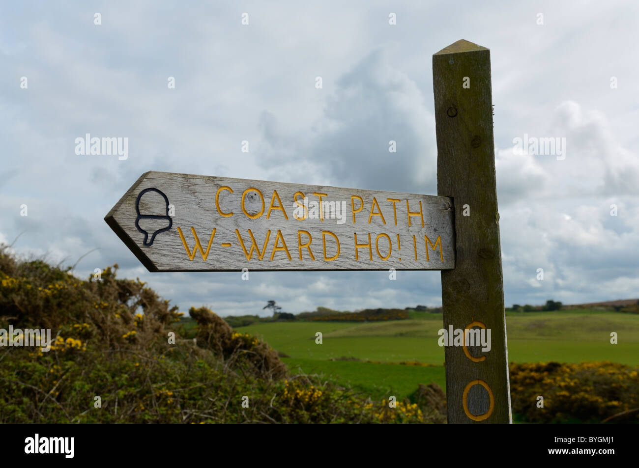 Coast path sign pointing towards Westward Ho! on the South West Coast ...