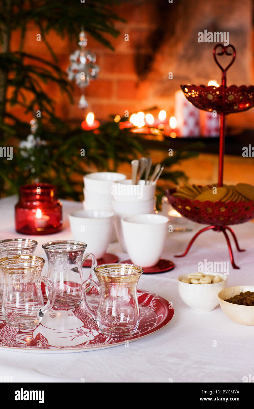Prepared tables hi-res stock photography and images - Alamy