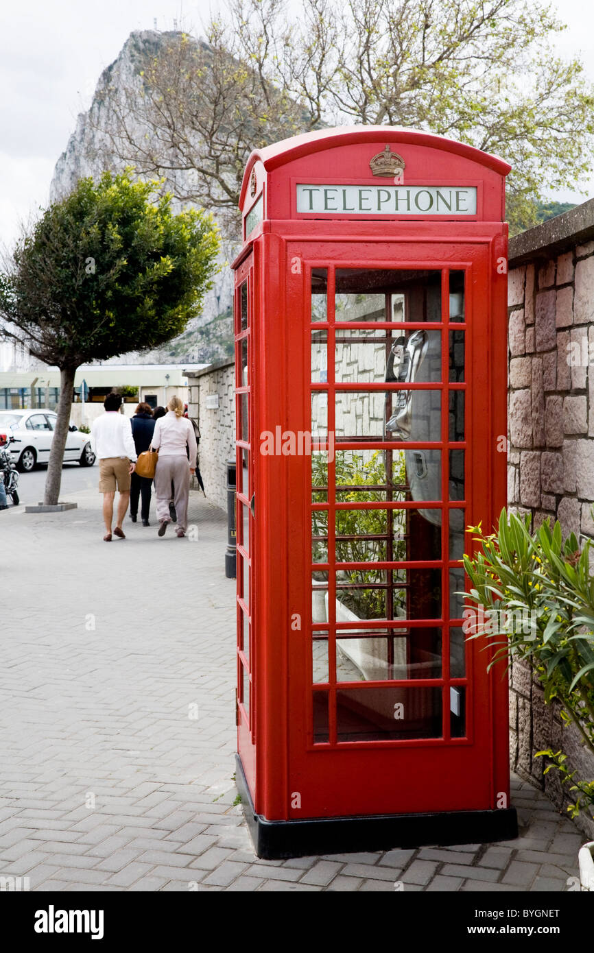 1950s british phone box vintage hi-res stock photography and images - Alamy