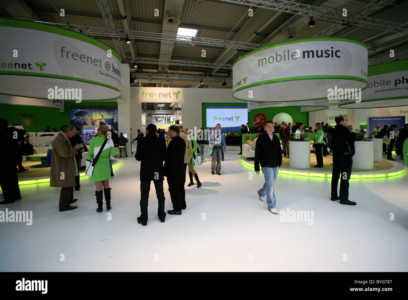 Atmosphere at the CeBIT 2007, the world's largest computer fair ...