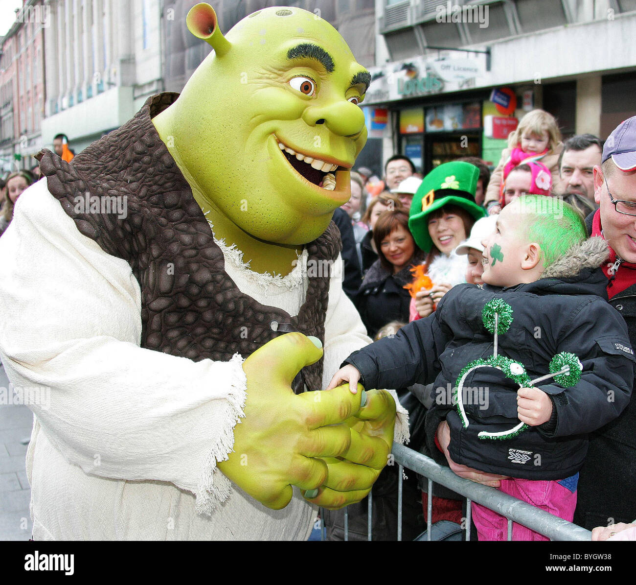 Shrek greeting fans on St Patrick's Day Dublin, Ireland - 17.03.07 ...