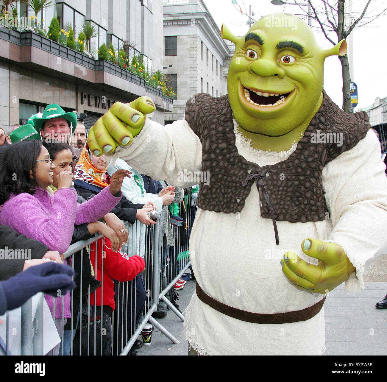 Shrek greeting fans on St Patrick's Day Dublin, Ireland - 17.03.07 ...