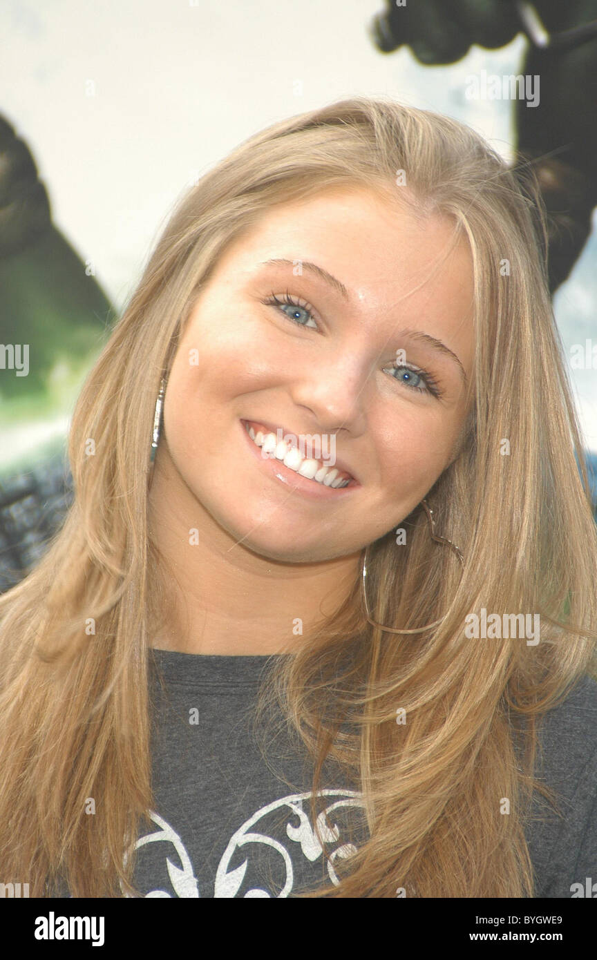 Ashley Rose Orr Premiere of TMNT - Teenage Mutant Ninja Turtles at the ...