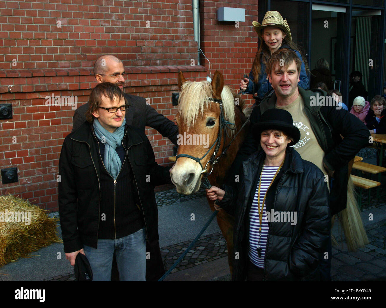 Milan Peschel, Christoph Maria Herbst, Katharina Thalbach, Detlev Buck ...