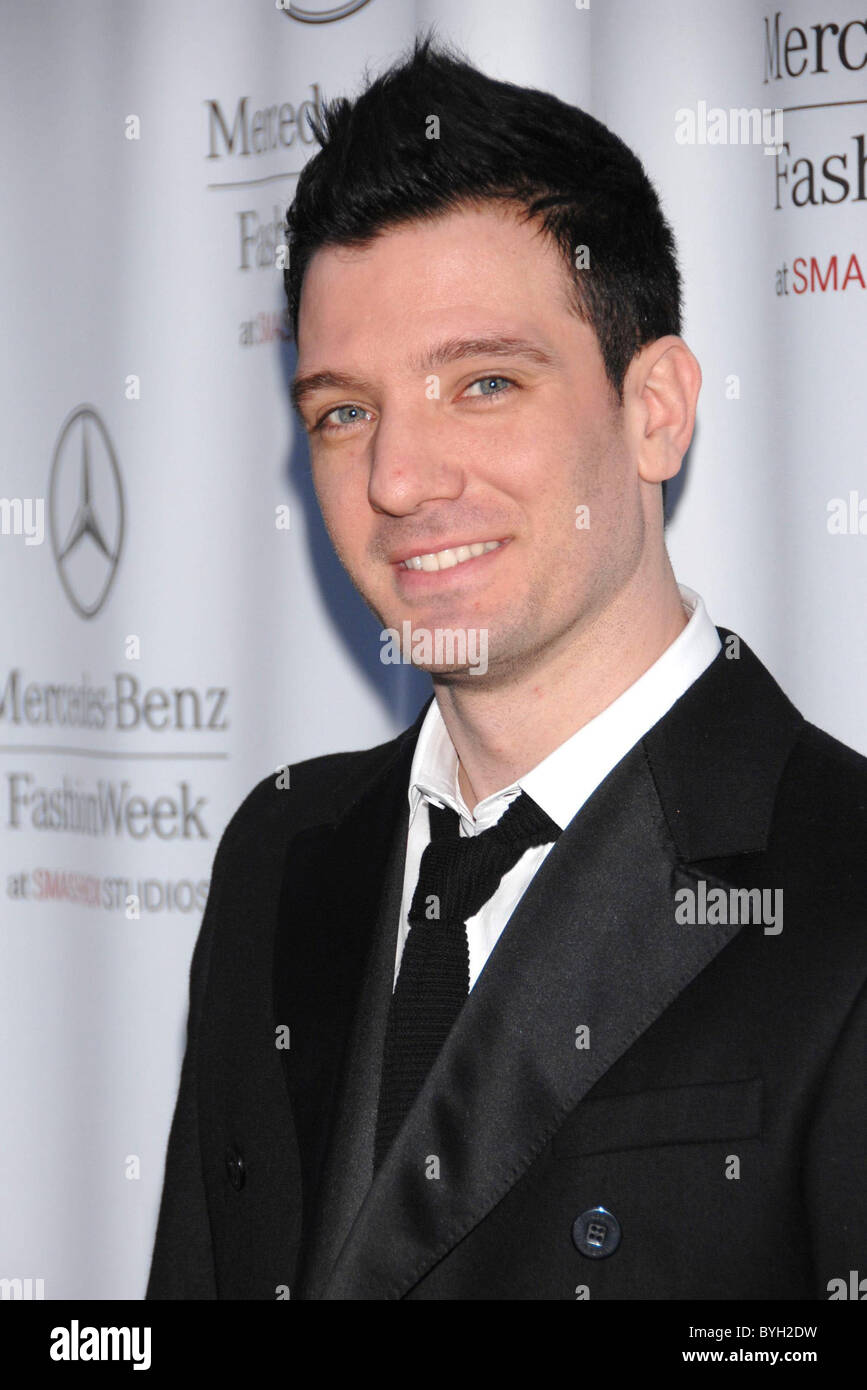 JC Chavez Mercedes-Benz Fall 2007 L.A. Fashion Week at Smashbox Studios ...