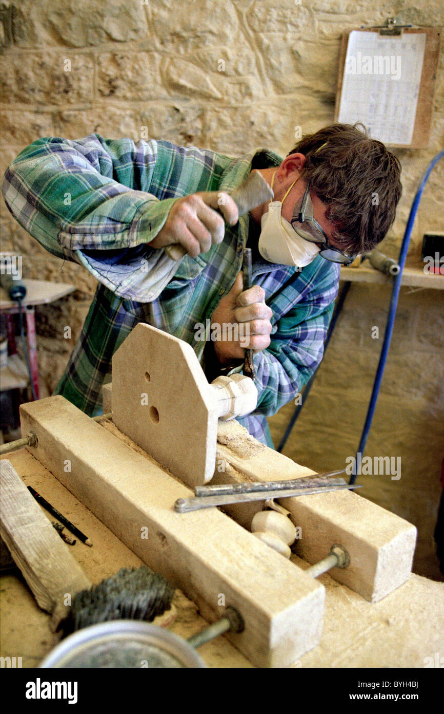 Stonemasonry skills hi-res stock photography and images - Alamy