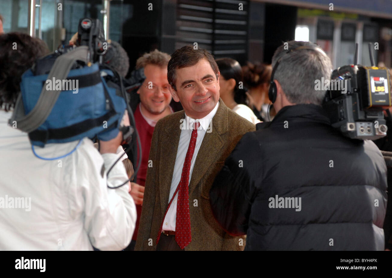 Rowan Atkinson Mr Beans Holiday High Resolution Stock Photography and ...