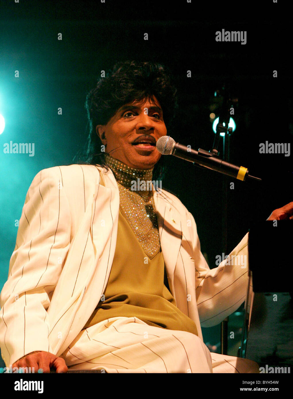 Little Richard performing at the '40 Acres' event at the University of ...