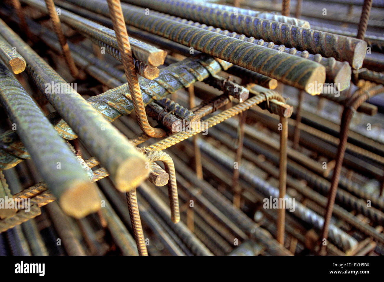 Detail of steel reinforcing bars Stock Photo - Alamy