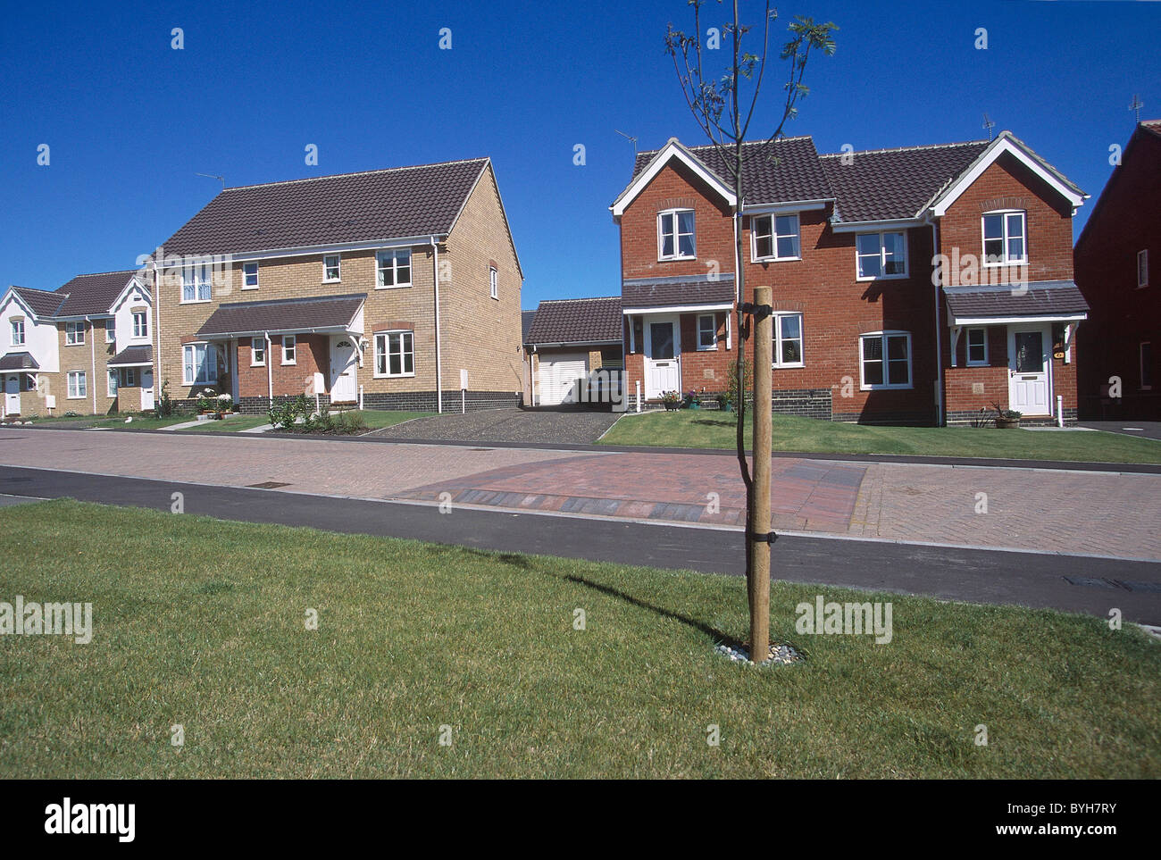 Modern residential development Stock Photo - Alamy