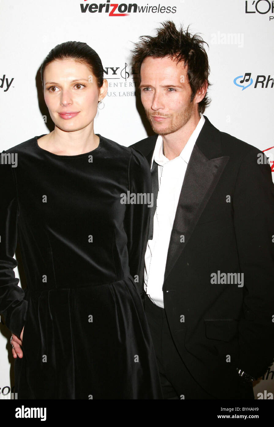 Scott Weiland of Velvet Revolver and guest at the Clive Davis Pre ...