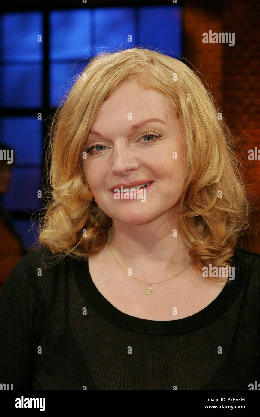 Inga Humpe of 2raumwohnung German talkshow "Koelner Treff" at WDR ...