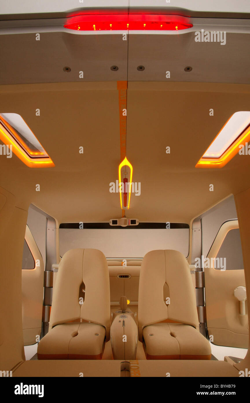 Ford Synus - Mobile Home Concept Step aside Humvees - this is surely ...