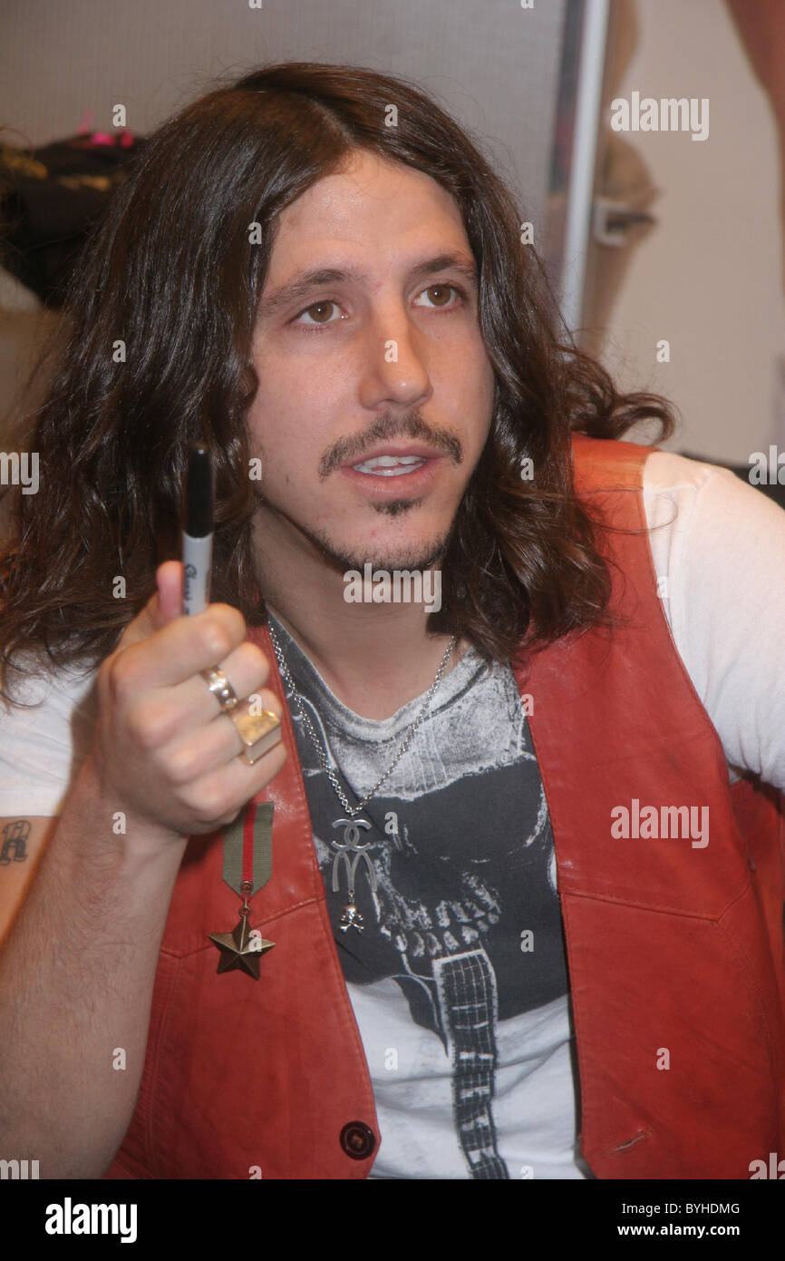 Cisco Adler Whitestarr promote their limited edition "Rock The Rabbit ...