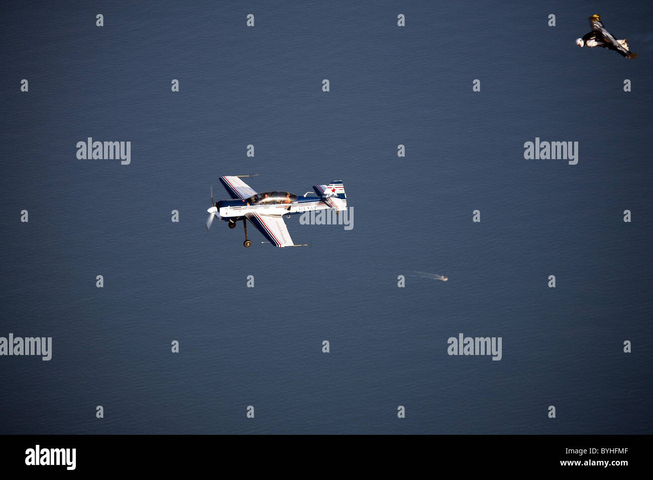 JET MAN: SOARING NEW HEIGHTS! A Swiss pilot has turned himself into a ...