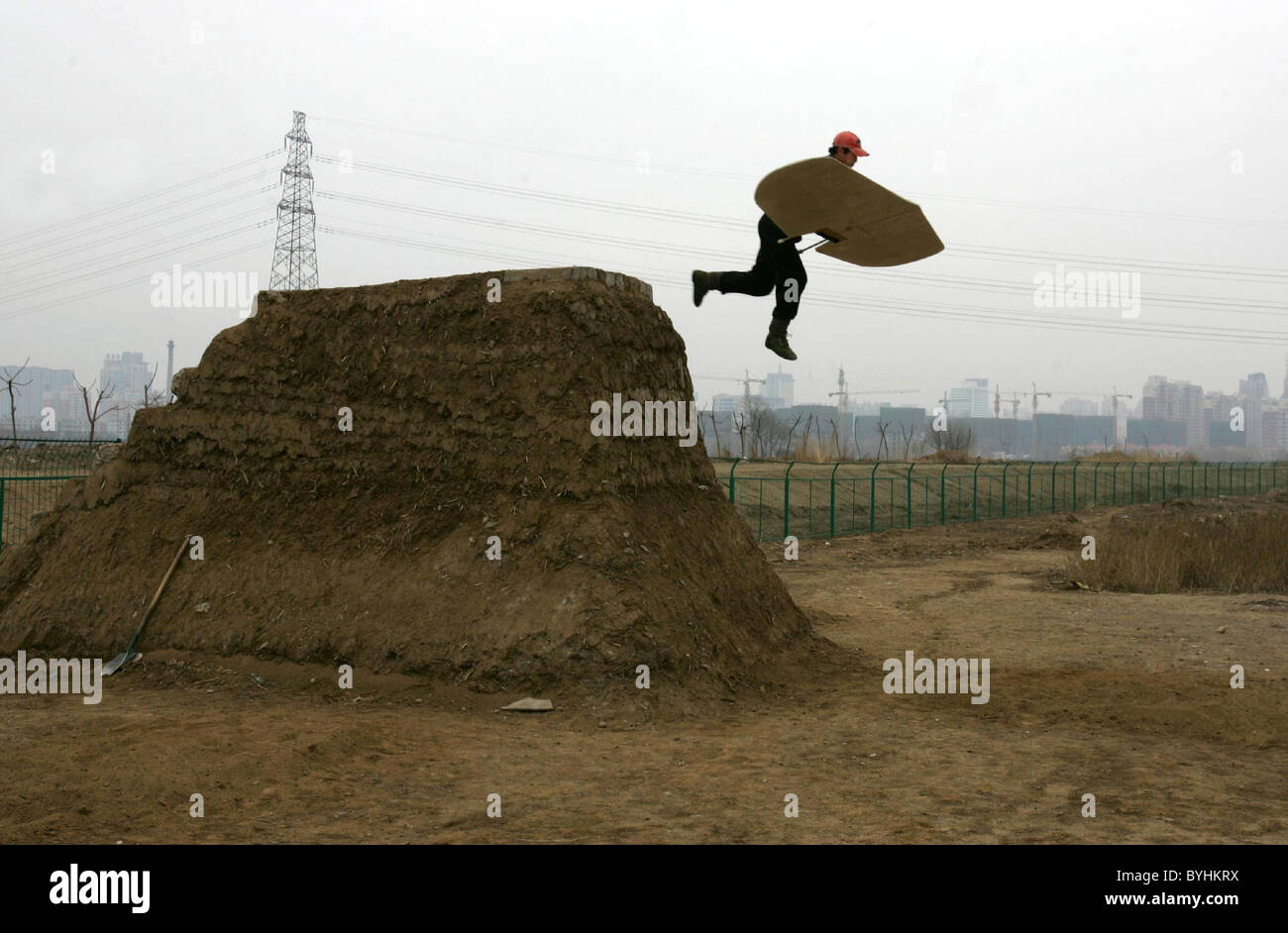 IS IT A BIRD, IT IS A PLANE, NO IT'S BIRDMAN China's 'birdman' Li ...