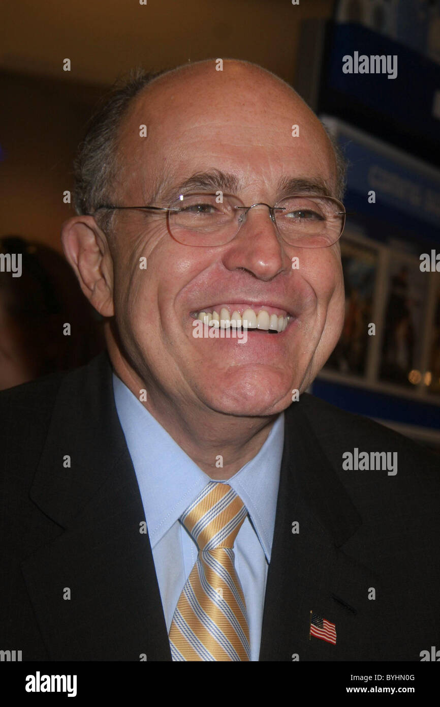 Rudy Giuliani in town for a fundraiser stopped by the Target store at ...