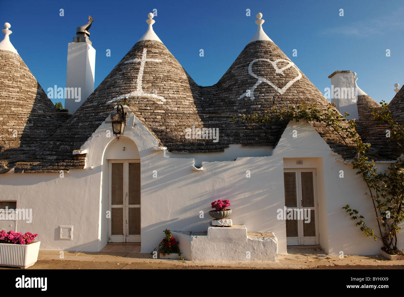 Trulli houses of Alberobello, Puglia, Italy Stock Photo - Alamy