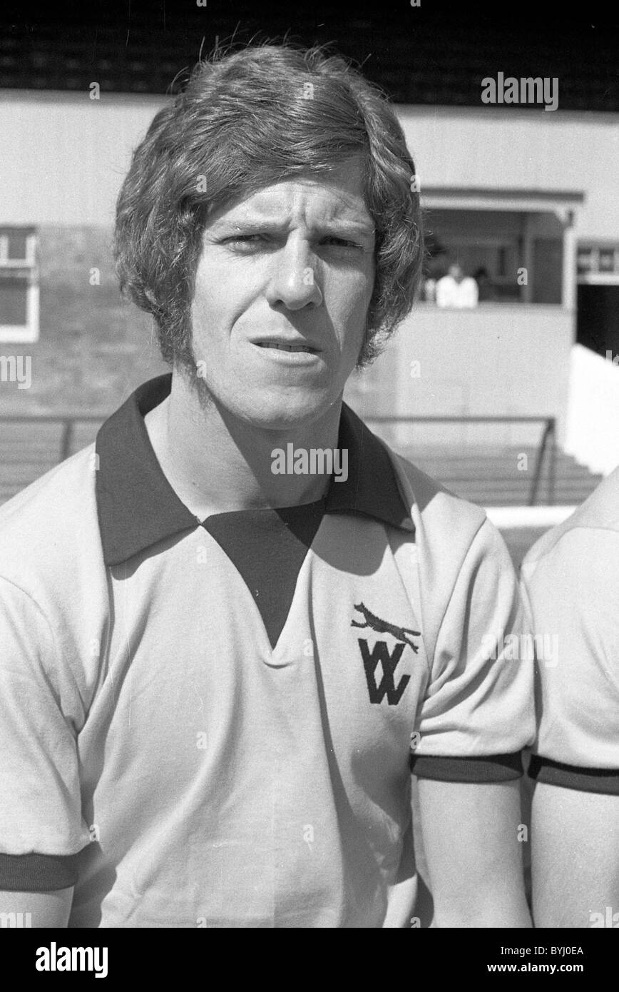 Wolverhampton wanderers footballer bernard shaw hi-res stock ...