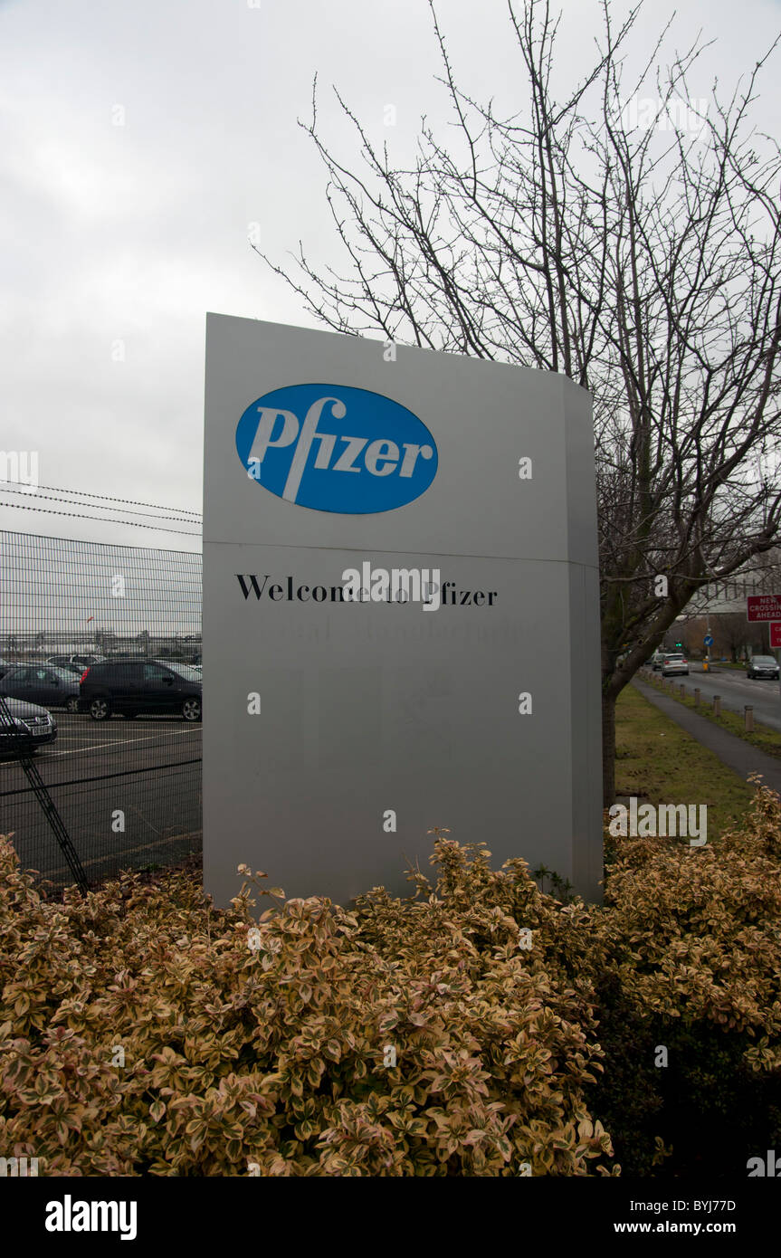 Pfizer factory hi-res stock photography and images - Alamy