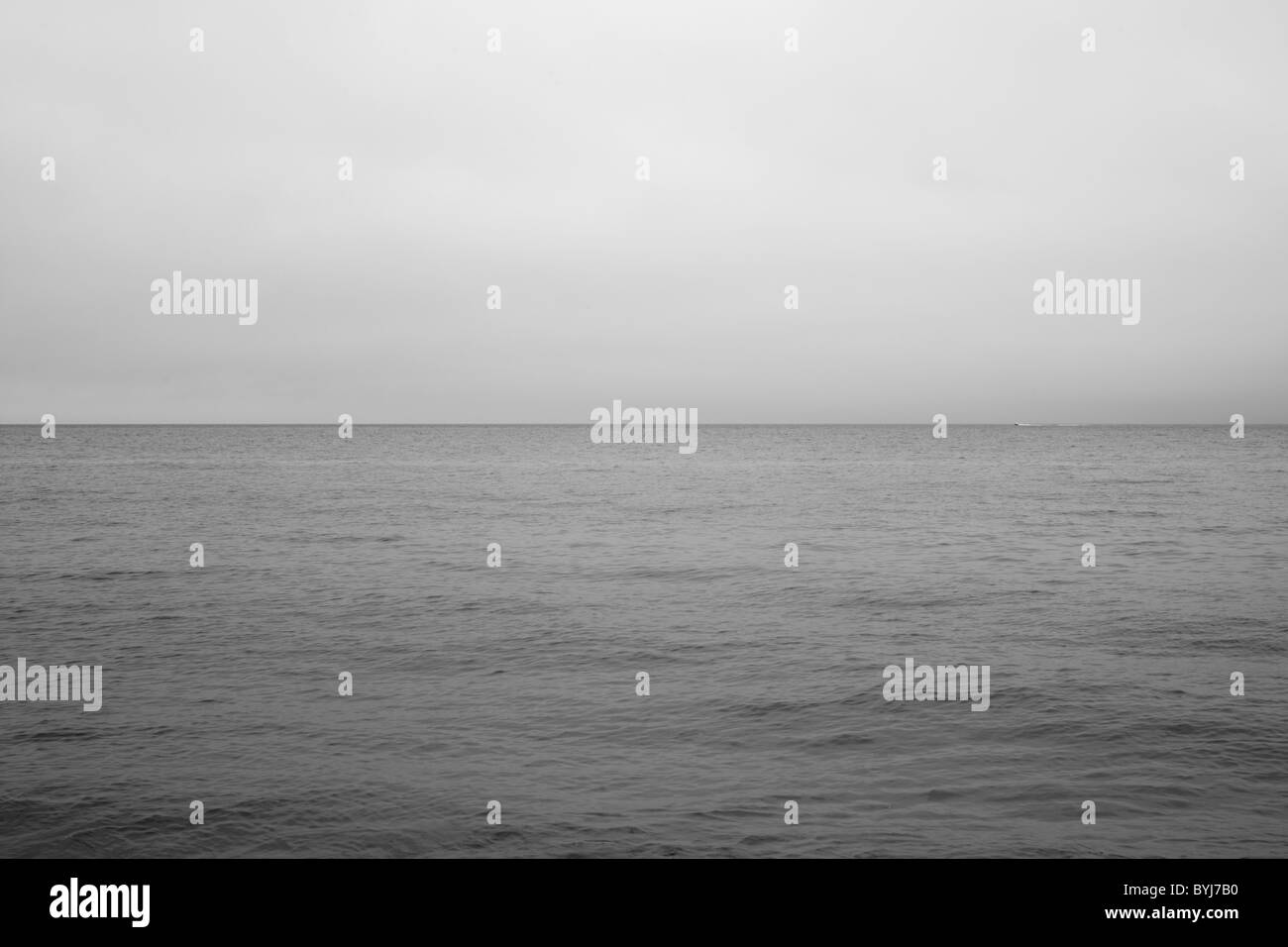 USA, Massachusetts, Atlantic Ocean along Cape Cod on cloudy morning ...
