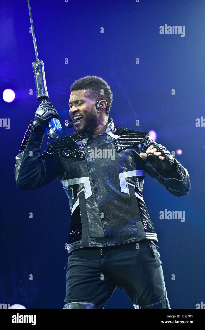 Usher london hi-res stock photography and images - Alamy