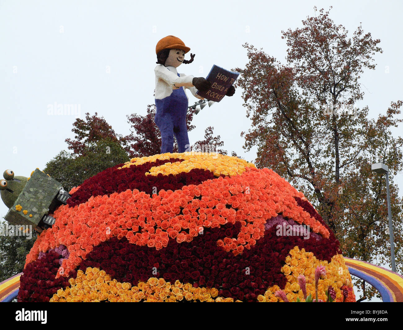 Detail of a Rose Parade float "Galactic Expedition" by Cal Poly ...