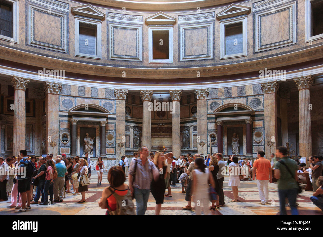 Rome pantheon floor hi-res stock photography and images - Alamy