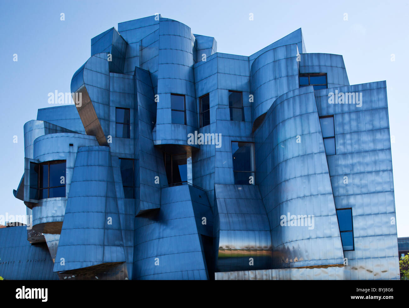 Frank gehry weisman art museum hi-res stock photography and images - Alamy