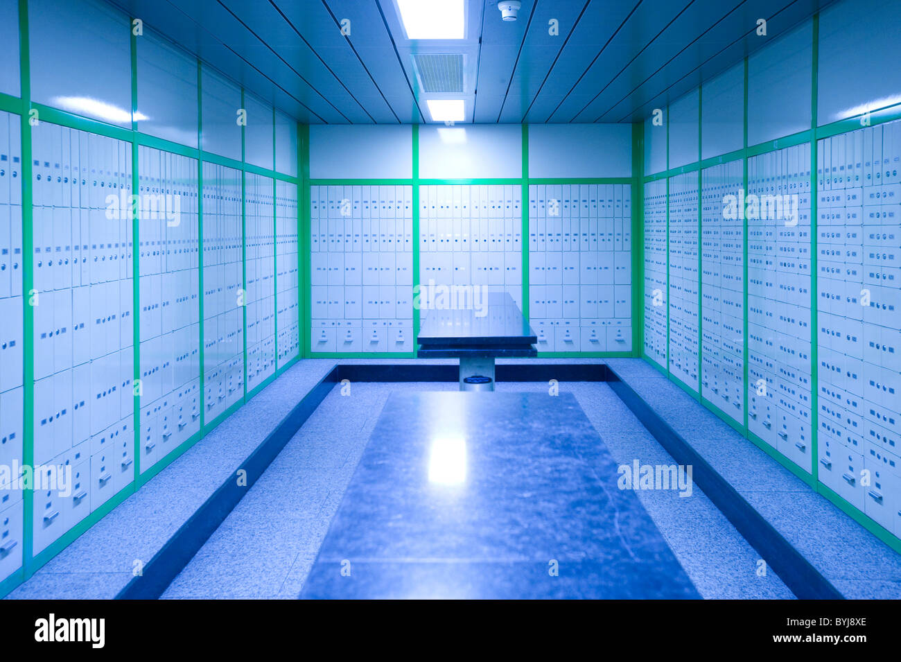 Post office boxes hi-res stock photography and images - Alamy