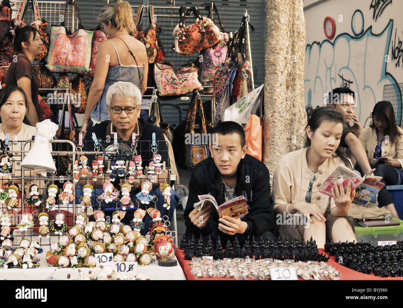 Reading street market hi-res stock photography and images - Alamy