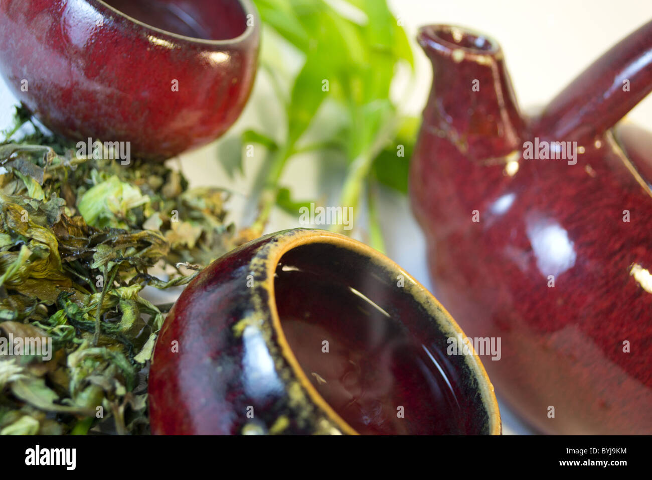 Steaming Japanese tea cup Stock Photo - Alamy
