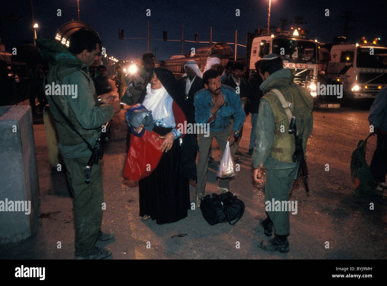 Border Crossing Checkpoint High Resolution Stock Photography and Images ...