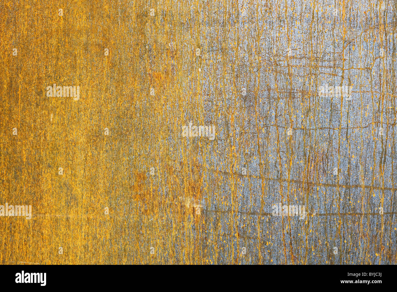 Rusty and scratched steel plate, outdoors, close-up Stock Photo - Alamy