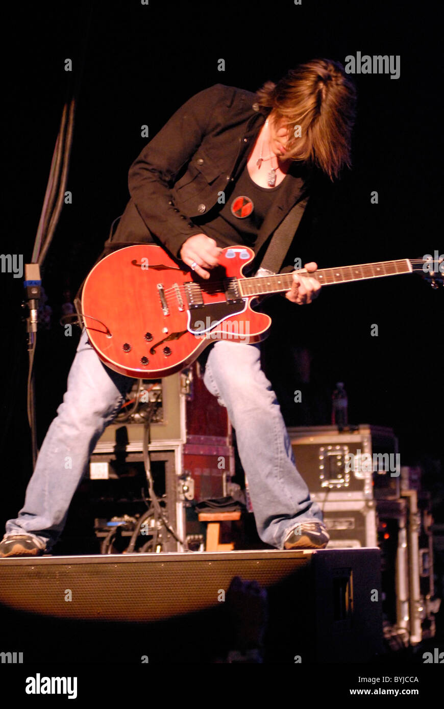 Johnny rzeznik of the goo goo dolls hi-res stock photography and images ...